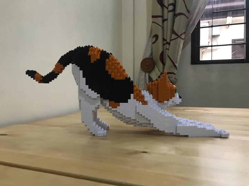 Jekca Calico Cat Figure (similar to Lego), Hobbies & Toys, Toys & Games ...