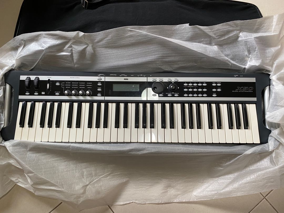 Korg X50 keyboard, Hobbies & Toys, Music & Media, Musical Instruments ...