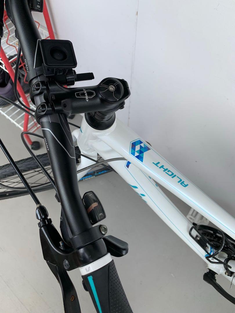 Liv alight 2. Xs frame! Rare white colour, Sports Equipment, Bicycles ...