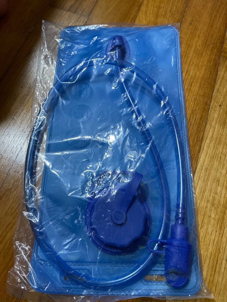 [New] 2L hydration water pack, Hobbies & Toys, Stationery & Craft ...