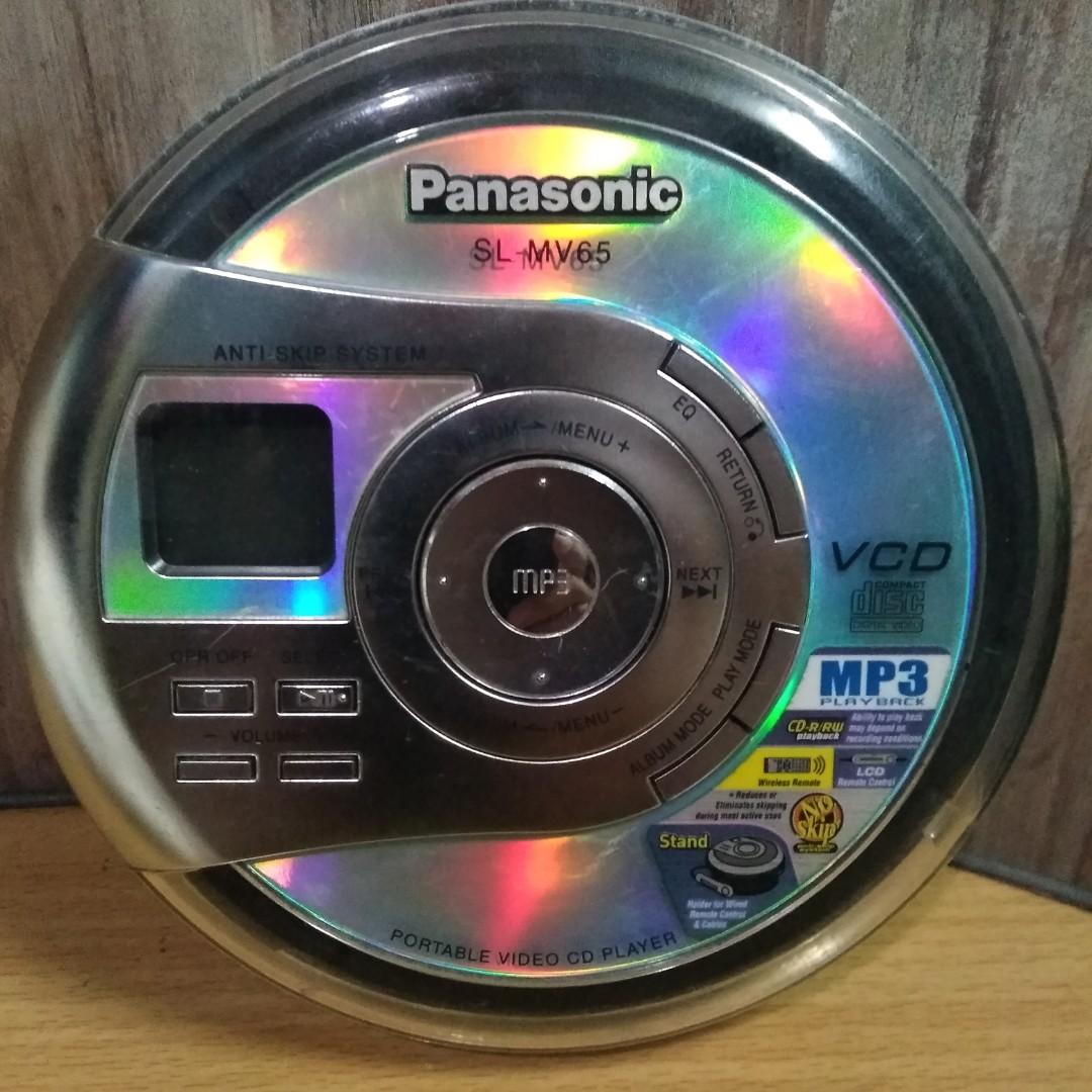 (defective) Panasonic portable vcd and aiwa walkman, Audio, Portable ...