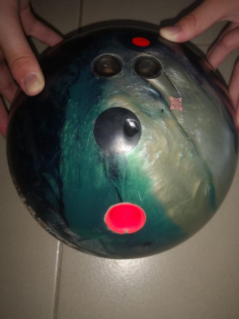 ROTO GRIP Dare Devil bowling ball, Sports Equipment, Sports & Games ...