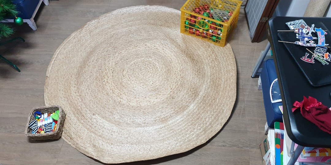 Round buri mat, Furniture & Home Living, Home Decor, Carpets, Mats ...