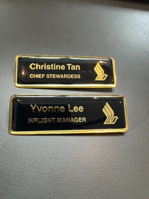 Singapore Airlines (SQ) Stewardess Name tags, Women's Fashion, Watches ...
