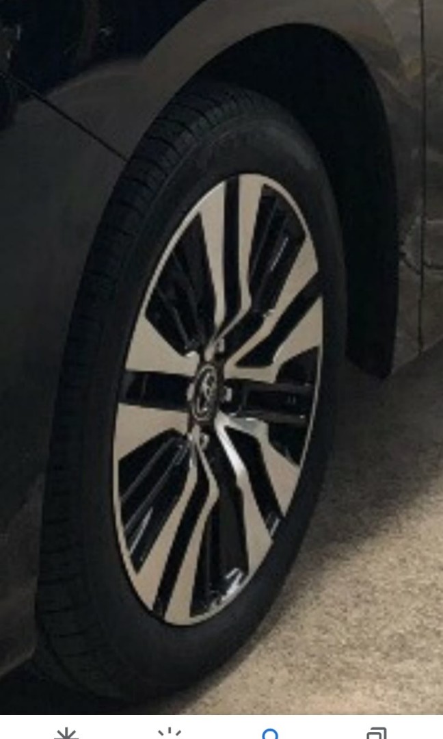 Toyota Alphard original 18 inch rims with tyres, Car Accessories, Tyres ...