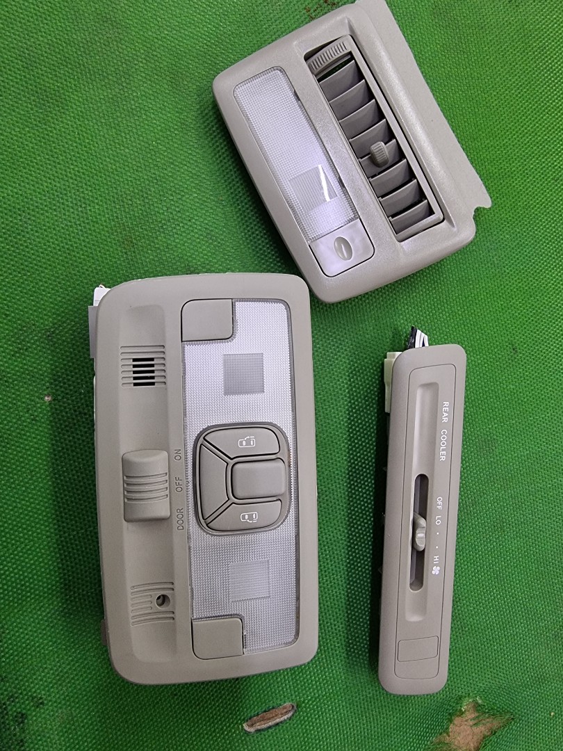 Toyota Estima ACR50W Sliding Door Control Panel, Roof Light & Rear ...