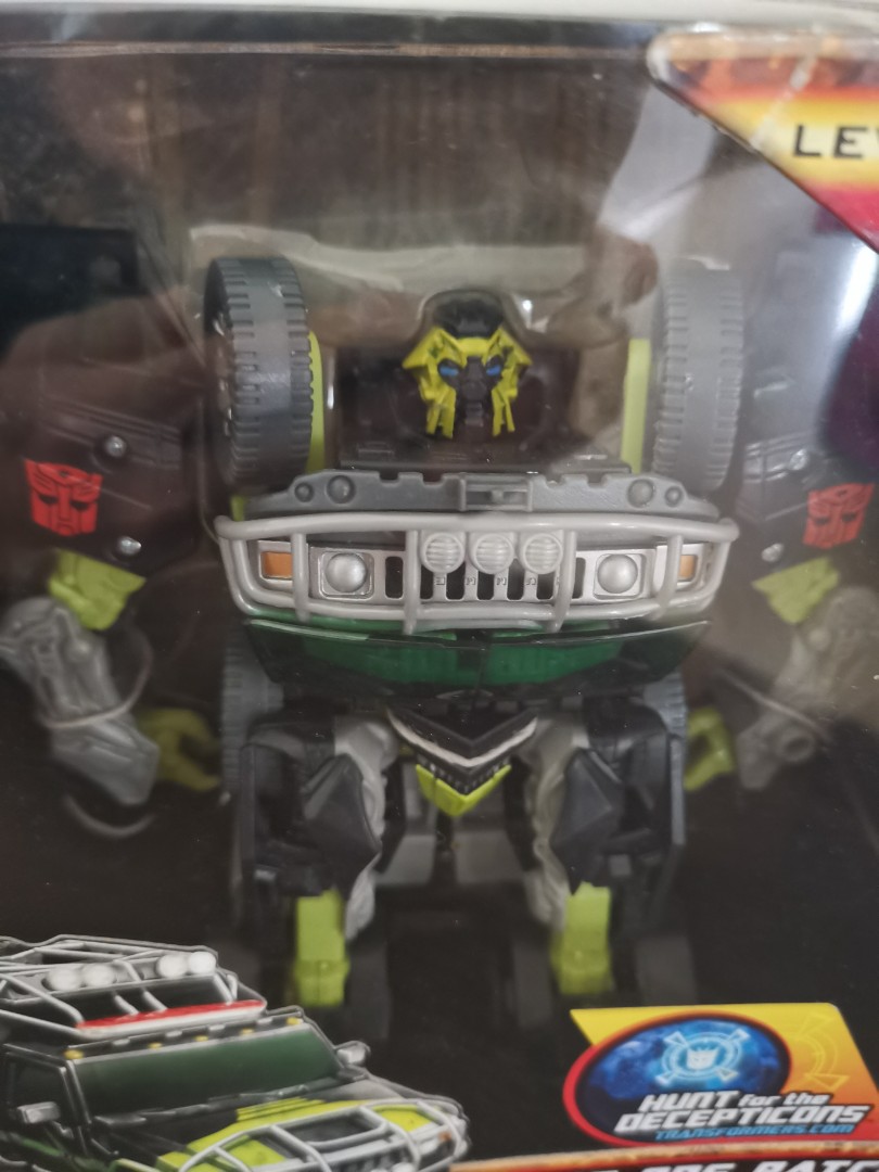 Transformers Move Ratchet, Hobbies & Toys, Toys & Games on Carousell