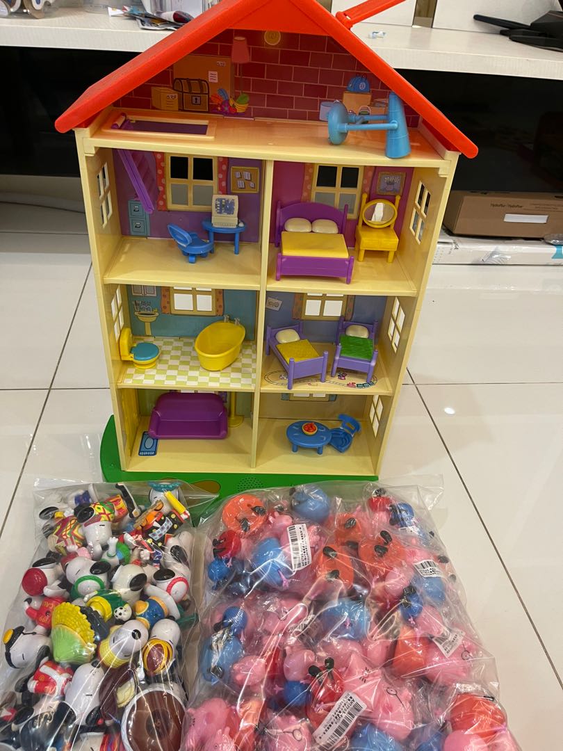 Cheap toys . Scroll through all the pics , Everything for $30 ...