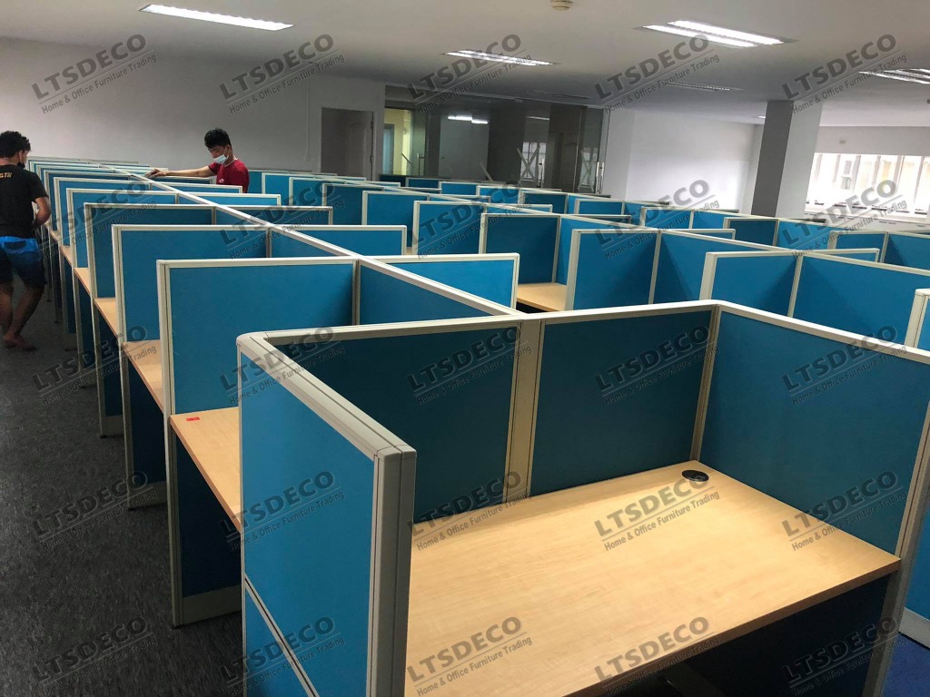 call center type working table with sharing panel office partitions ...