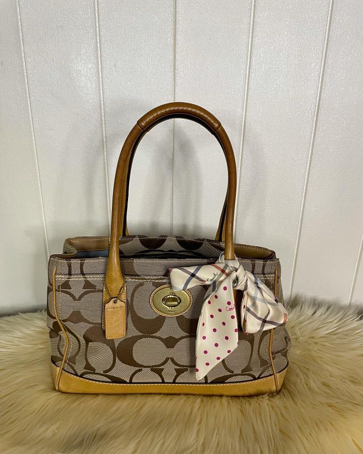 Coach madeline signature satchel w/ bow, Luxury, Bags & Wallets on ...