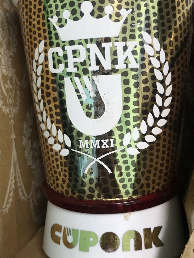 Cuponk Le Flush Royale, Hobbies & Toys, Toys & Games on Carousell