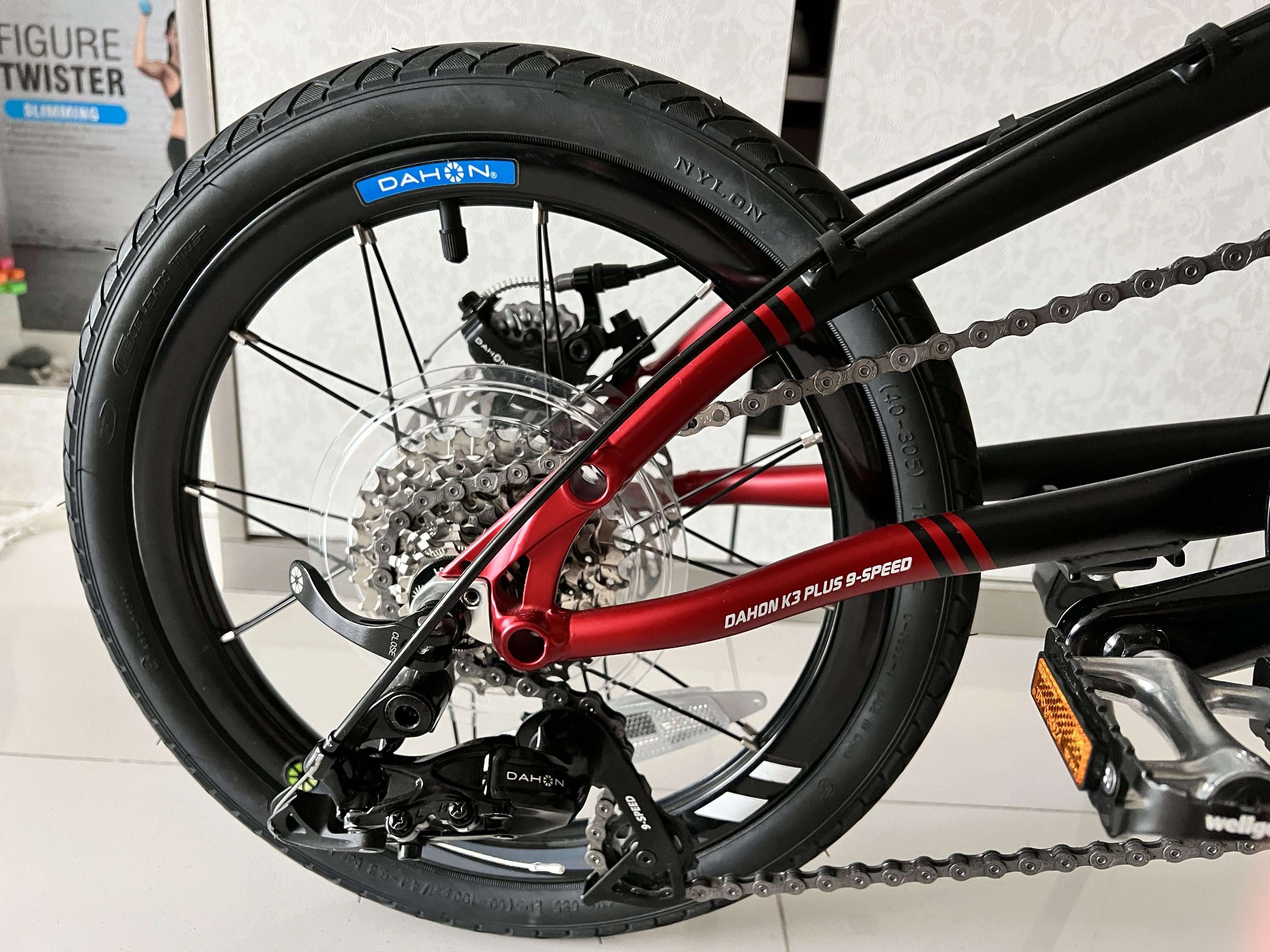 Dahon K3 Plus with upgraded inwards folding stem, Sports Equipment ...