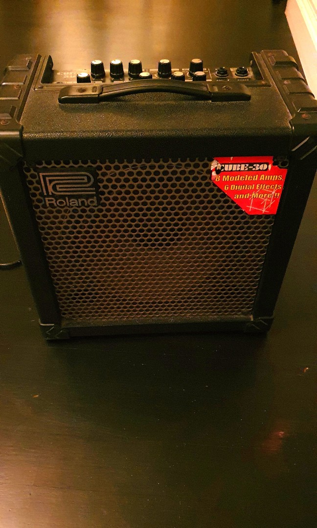 Guitar Amplifier Roland Cube-30, Hobbies & Toys, Music & Media, Music ...