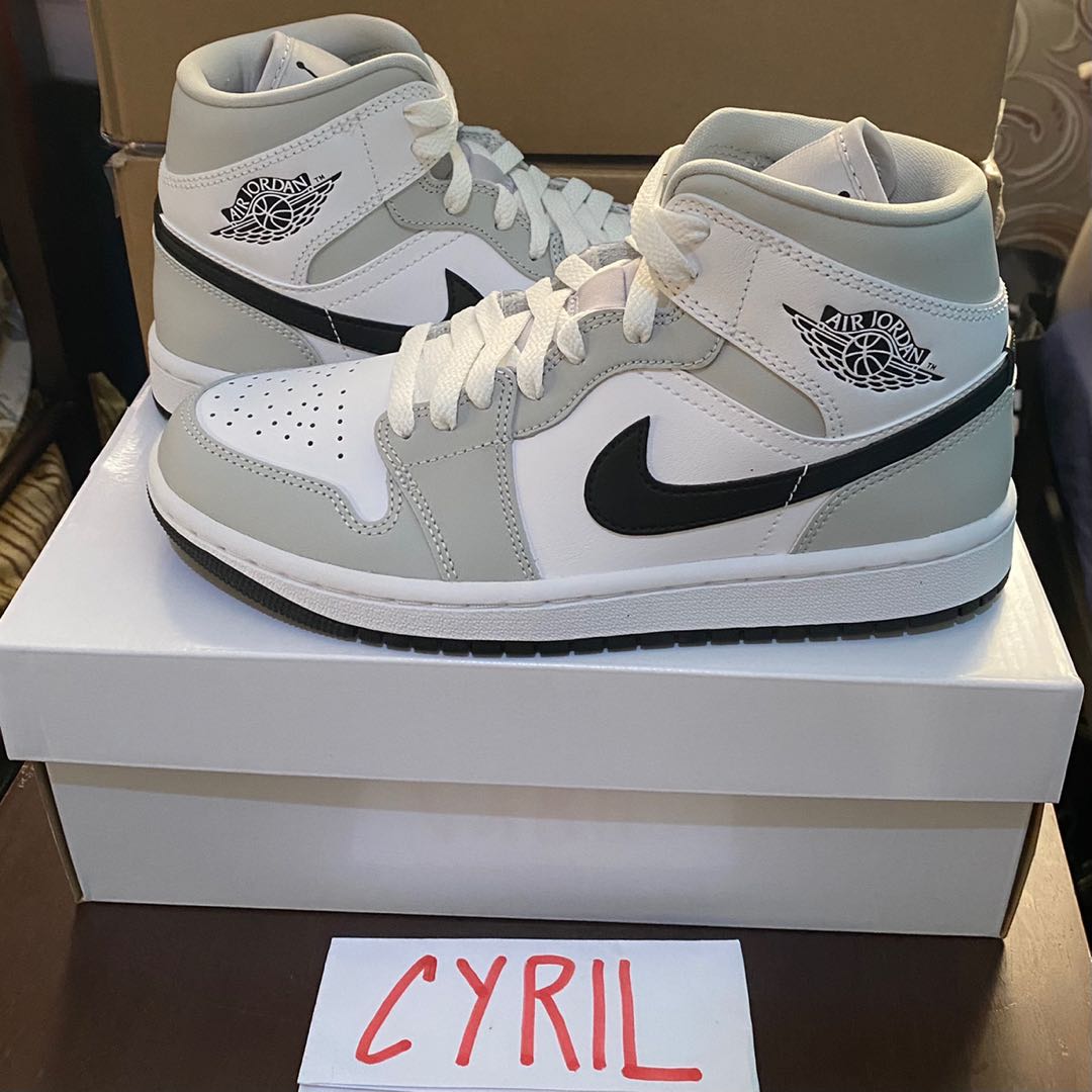 Jordan 1 Mid Grey Fog / Light Smoke Grey, Women's Fashion, Footwear ...