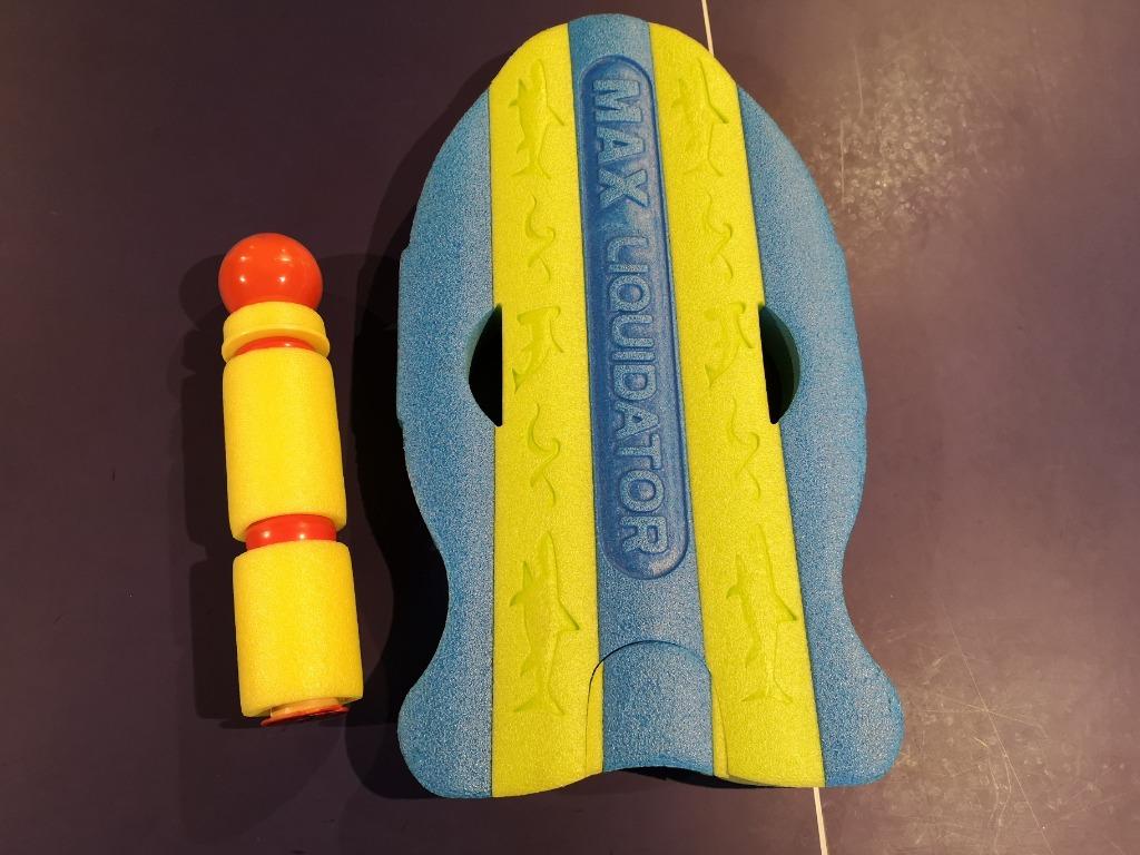 Max Liquidator Kick Board and Squirt Gun, Hobbies & Toys, Toys & Games ...