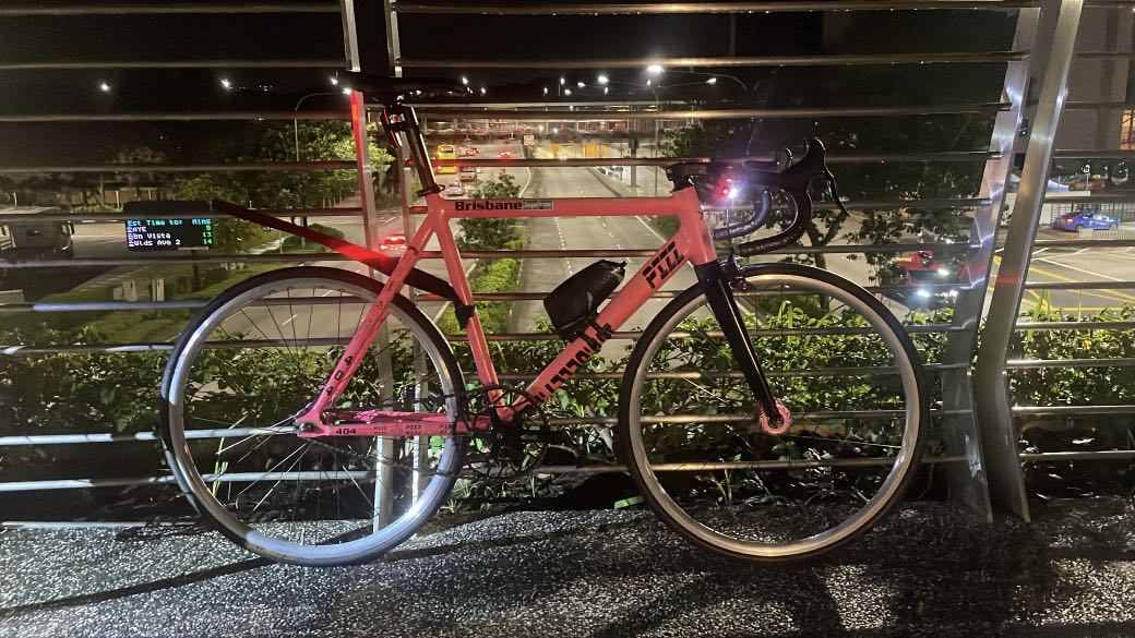 pizz brisbane frameset fixie, Sports Equipment, Bicycles & Parts ...