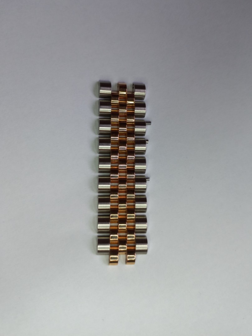 Rolex Links Per Piece, Men's Fashion, Watches & Accessories, Watches on ...