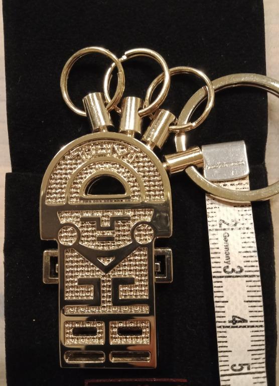 Tumi keychain, Hobbies & Toys, Stationery & Craft, Craft Supplies ...