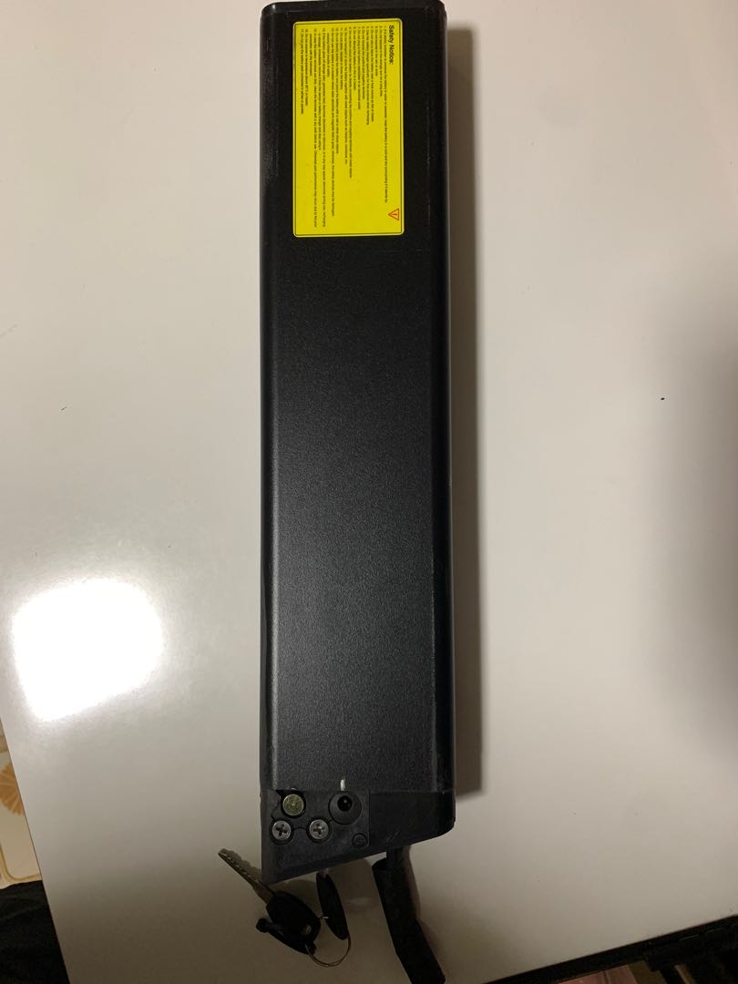 Zebra stock battery with keys, Sports Equipment, PMDs, E-Scooters & E ...
