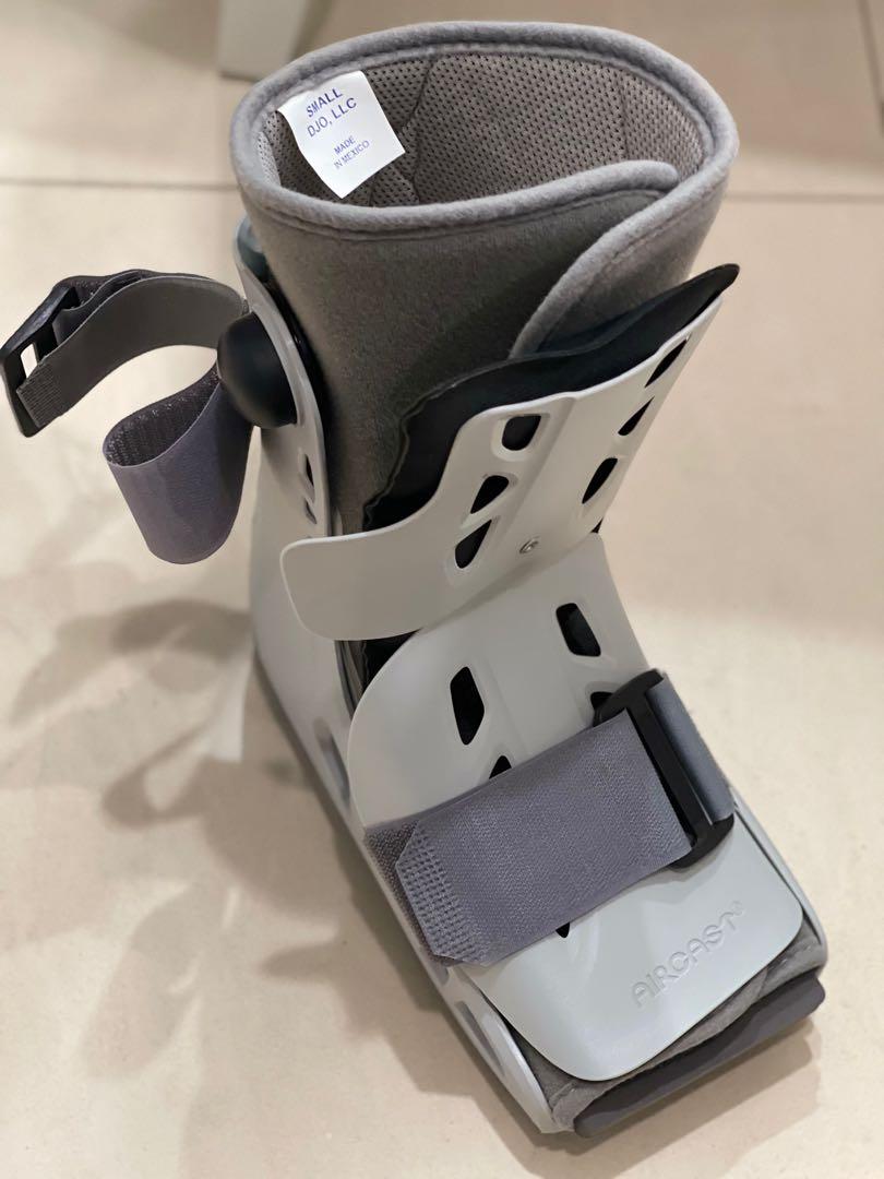 Air cast walker boot, Health & Nutrition, Assistive & Rehabilatory Aids ...