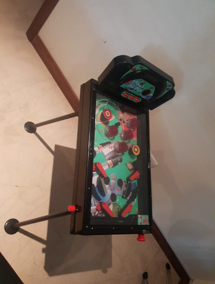 Arcade Pinball with Legs, Hobbies & Toys, Toys & Games on Carousell