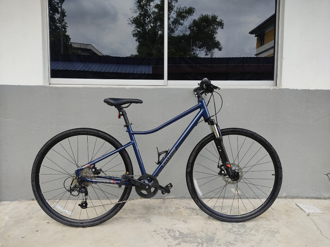 Bicycle hybrid/ touring ( decathlon riverside500 ), Sports Equipment ...
