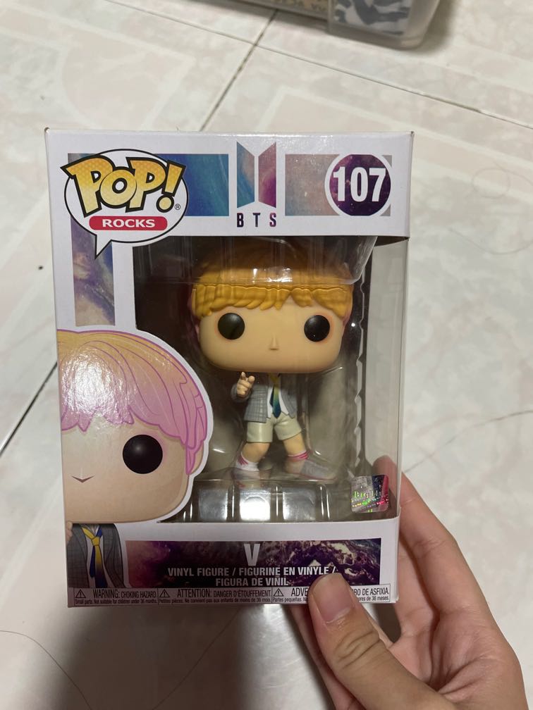 BTS V FUNKO POP, Hobbies & Toys, Memorabilia & Collectibles, Fan ...