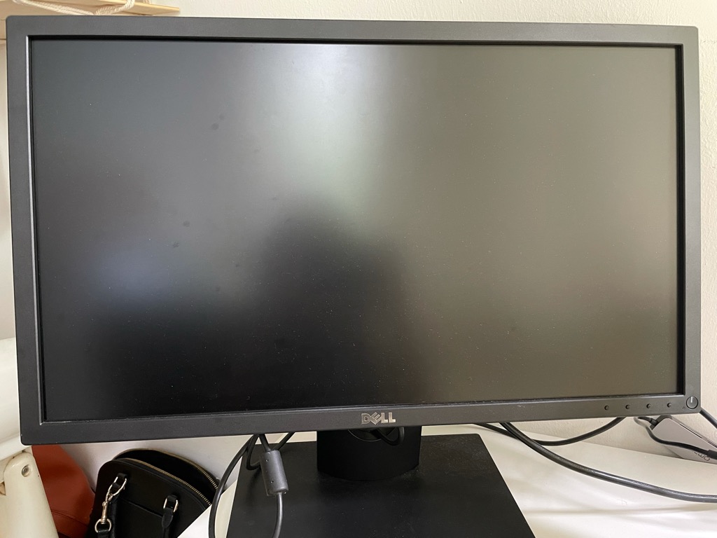 DELL 23" LED Monitor (with included cable), Computers & Tech, Desktops ...