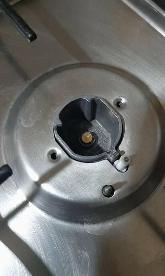 Elba cooktop hob, Furniture & Home Living, Bathroom & Kitchen Fixtures ...