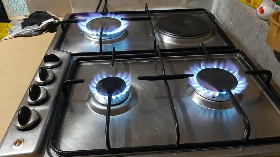 Elba cooktop hob, Furniture & Home Living, Bathroom & Kitchen Fixtures ...