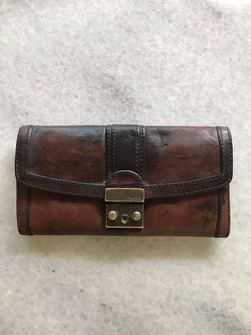 Fossil Wallet, Fesyen Wanita, Tas & Dompet di Carousell