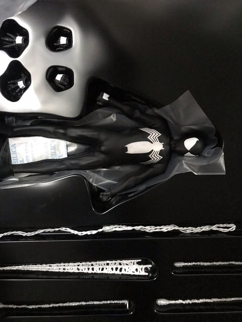 Mezco spider man ( venom) black spider, 興趣及遊戲, 玩具 & 遊戲類 - Carousell