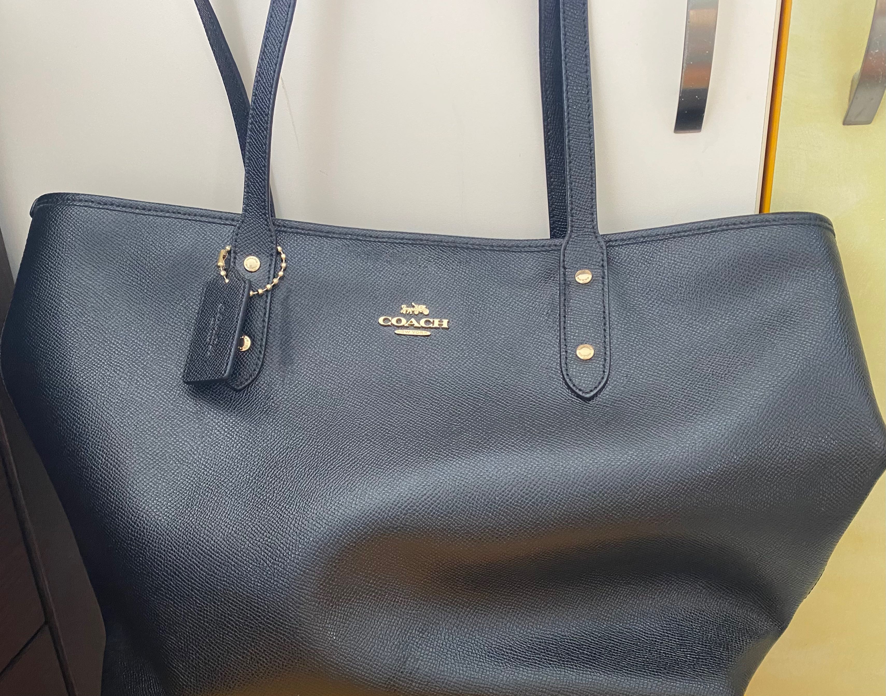 Original Coach bag, Women's Fashion, Bags & Wallets, Shoulder Bags on ...