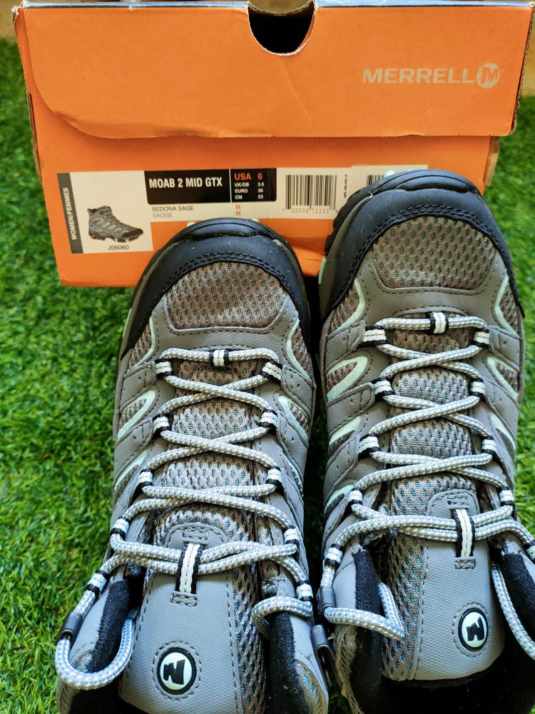 Original Merrell MOAB 2 Mid Gore-Tex Hiking Shoes, Women's Fashion ...