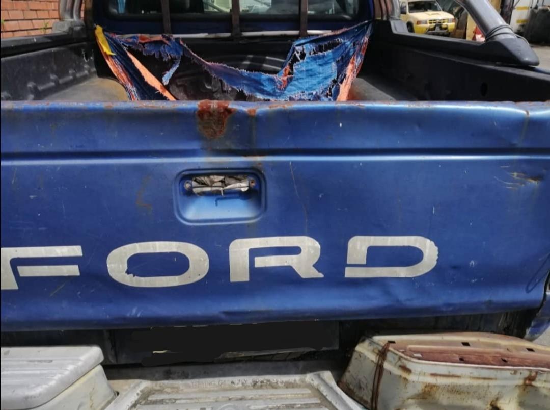 Rear Cabin Ford Ranger Wl, Auto Accessories on Carousell