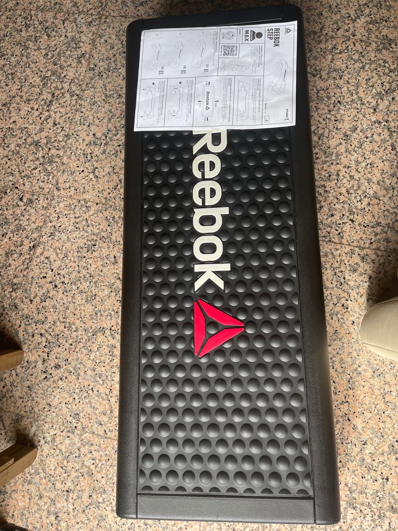 Reebok step board, Sports Equipment, Other Sports Equipment and ...