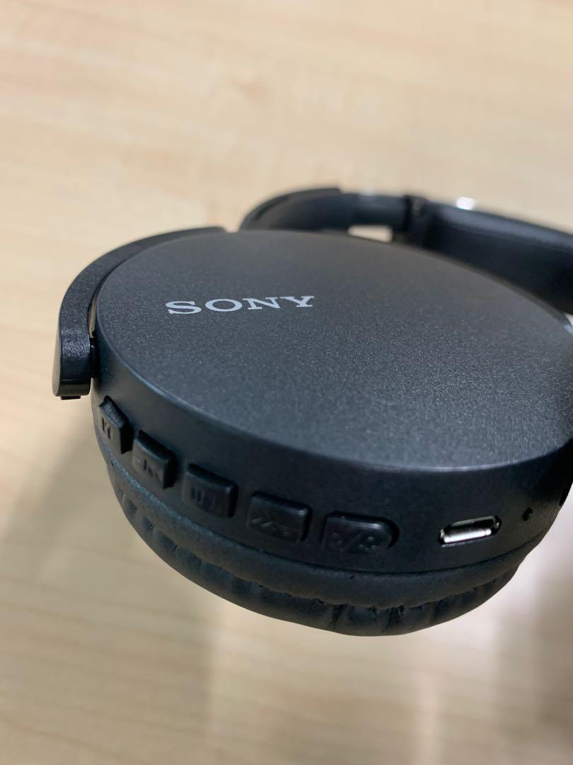 SONY OEM Headphone, Audio, Headphones & Headsets on Carousell