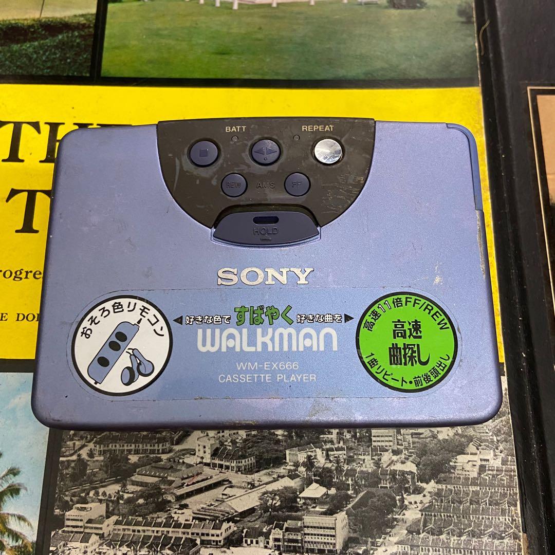 Sony Walkman, Hobbies & Toys, Collectibles & Memorabilia, Vintage ...
