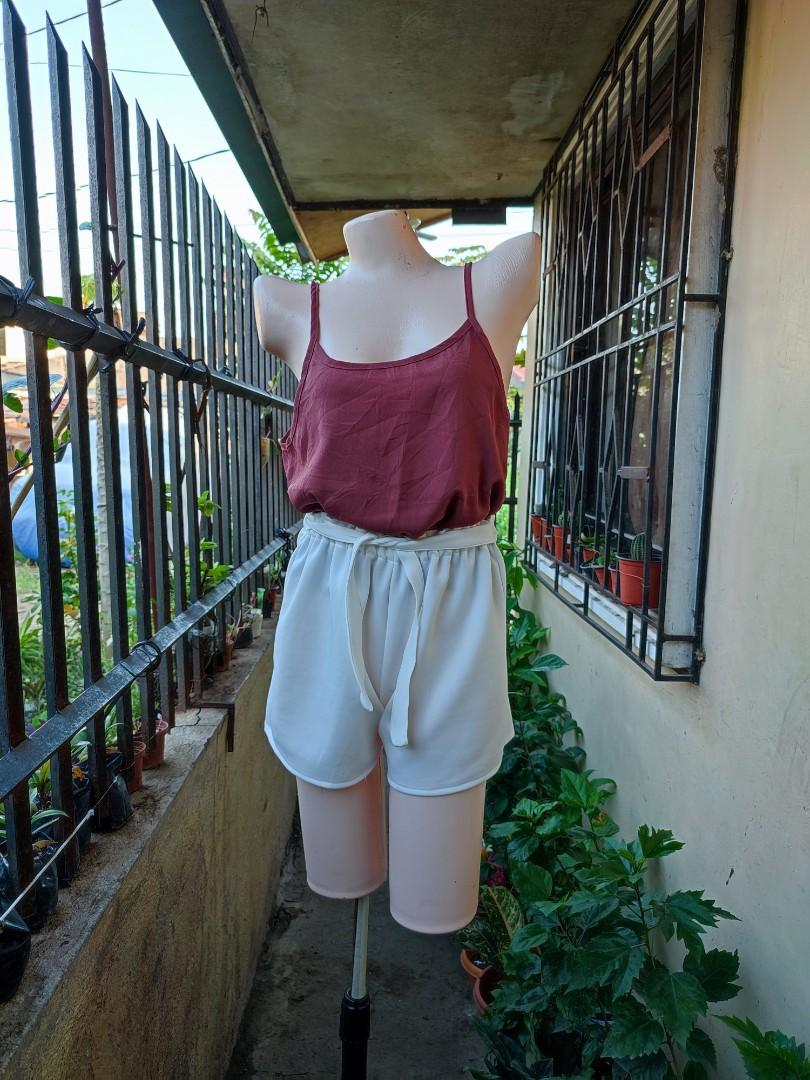 Spaghetti sleeves top, Women's Fashion, Tops, Sleeveless on Carousell