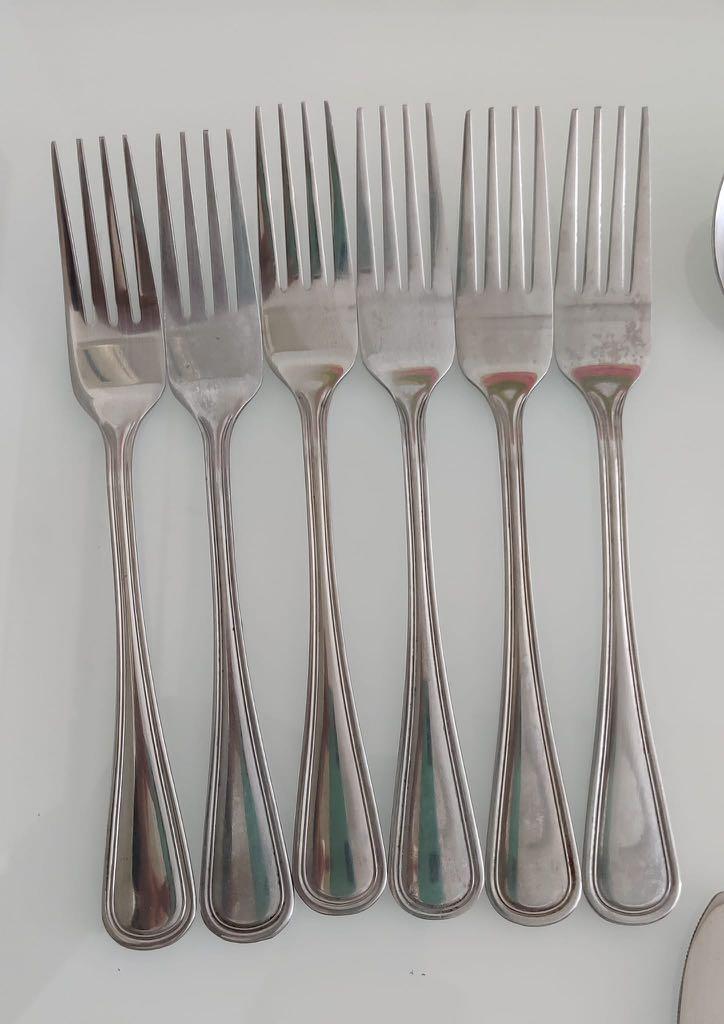 Stanley Rogers cutlery set, Furniture & Home Living, Kitchenware ...
