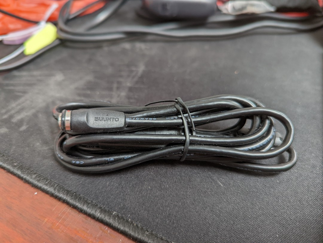 Suunto USB cable, Sports Equipment, Other Sports Equipment and Supplies ...