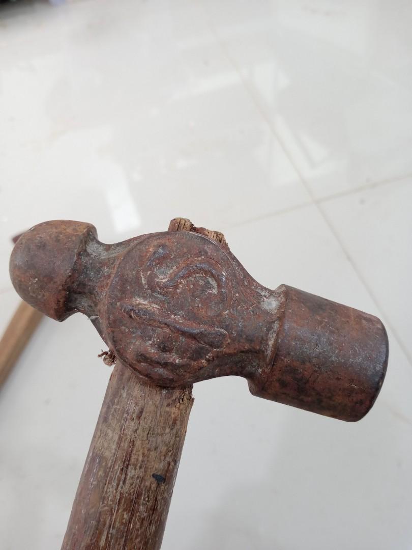 Tukul besi lama dan tukul kayu cengal, Furniture & Home Living, Home ...