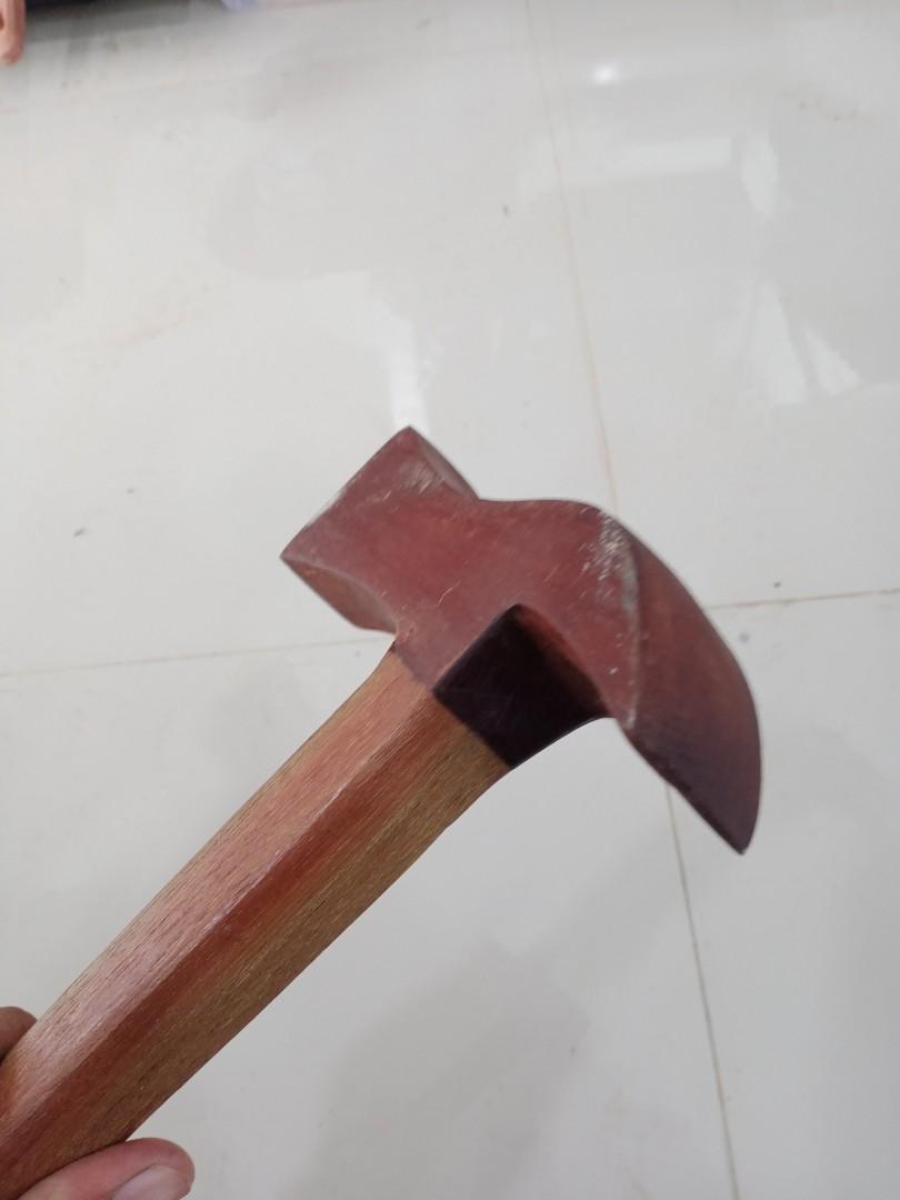 Tukul besi lama dan tukul kayu cengal, Furniture & Home Living, Home ...