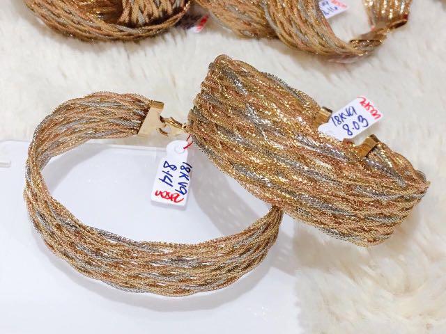 Vvspl bangle, Women's Fashion, Jewelry & Organizers, Bracelets on Carousell