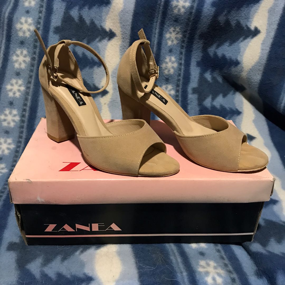 ZANEA Beige Velvet Heels, Women's Fashion, Footwear, Heels on Carousell