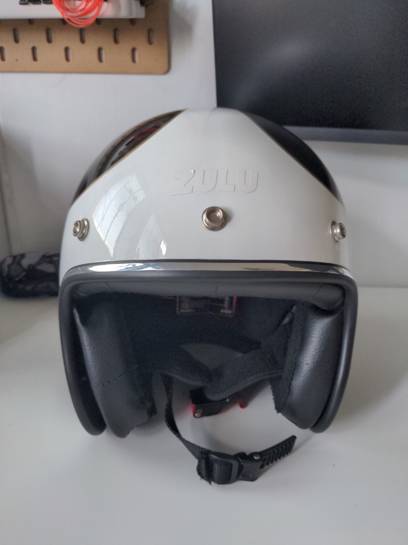 Zulu Helmet, Motorcycles, Motorcycle Apparel on Carousell