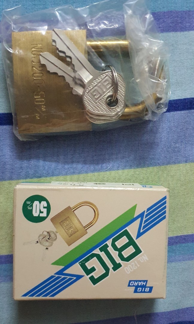Heavy Duty Big Padlock, Hobbies & Toys, Travel, Luggage on Carousell