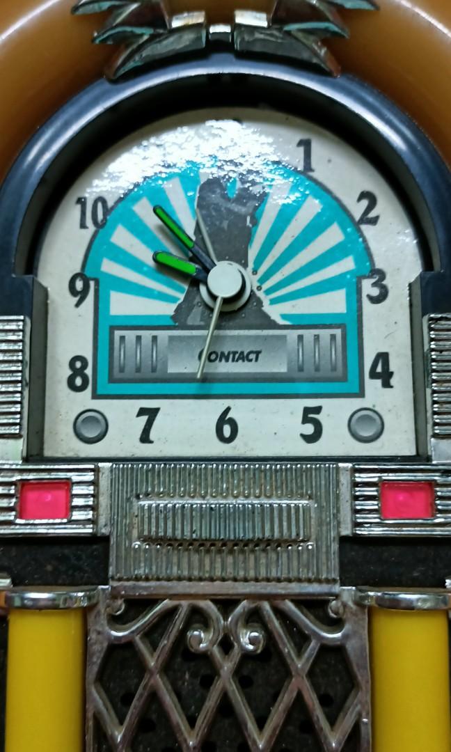 Jam klasik lama, Hobbies & Toys, Collectibles & Memorabilia, Vintage ...