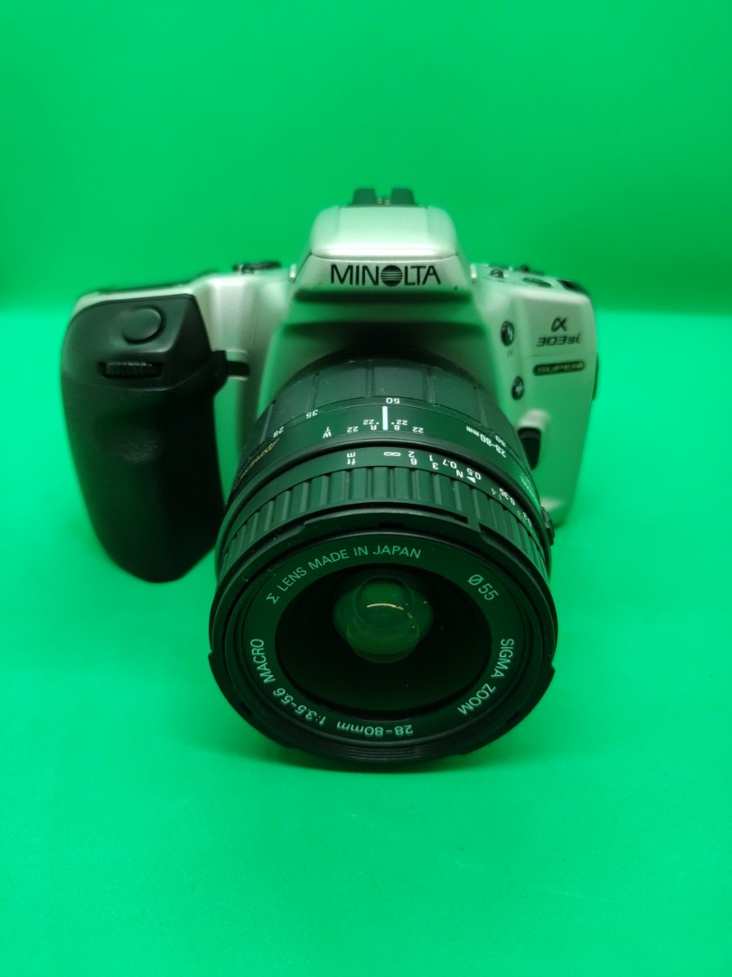 Minolta Alpha 303 so super. With Sigma 28-80mm f3.5-5.6 Marco ...