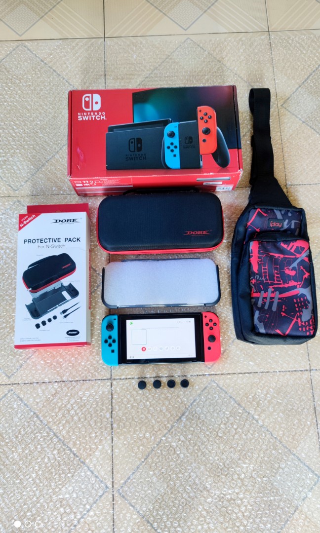 Nintendo switch v2 with slingbag, Video Gaming, Video Game Consoles ...